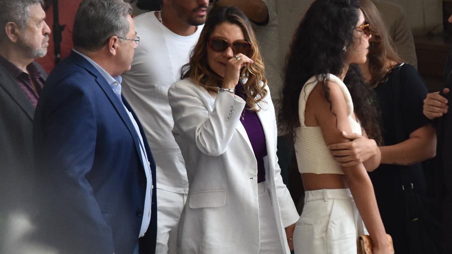 Janja vai ao velório de Gal Costa e se emociona Janja vai ao velório de Gal Costa e se emociona