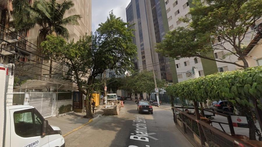 Homem é baleado em assalto no bairro de Pinheiros, em São Paulo