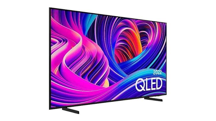Smart TV QLED de 55 polegadas está mais barata; veja