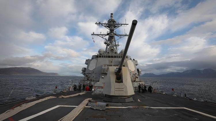 Como são os navios de guerra que os EUA mandaram para a Venezuela