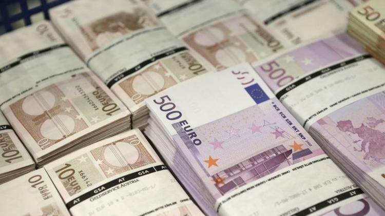Nota de R$ 200: conheça a cédula e as mais valiosas do mundo