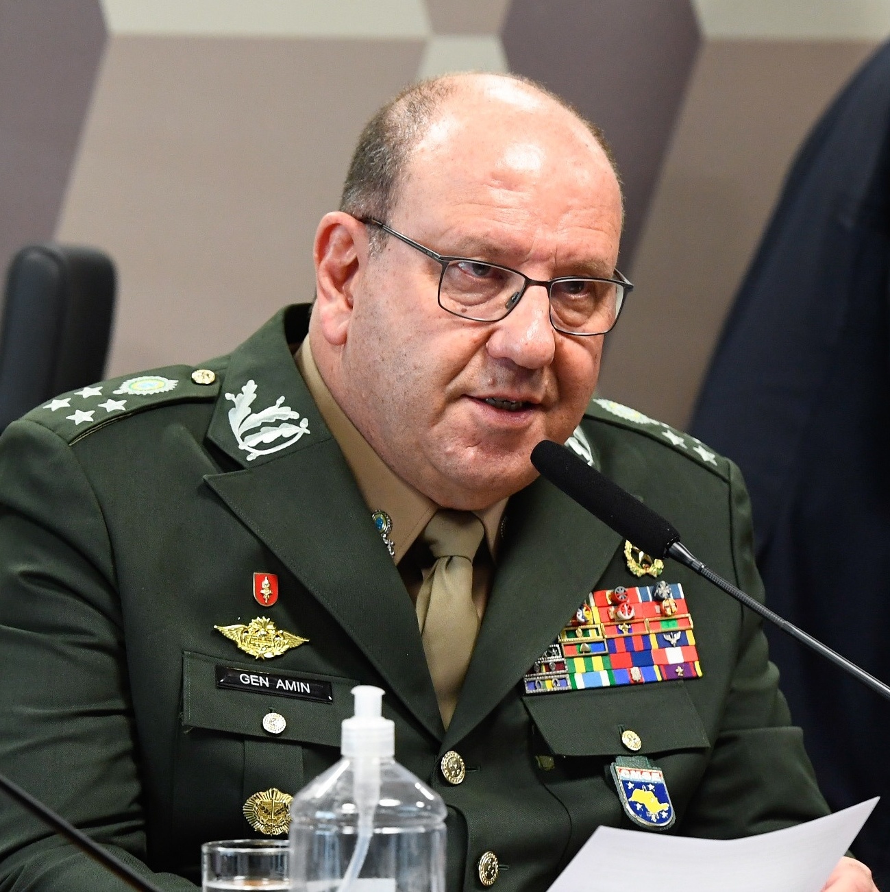 Exercito De Comedores Do Mundo Alto Comissário Da ONU Pede