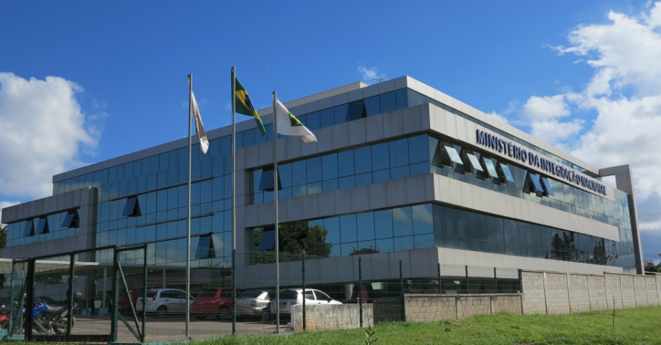 Com 39 pastas, Esplanada lota e ministérios buscam novas sedes - Fotos ...