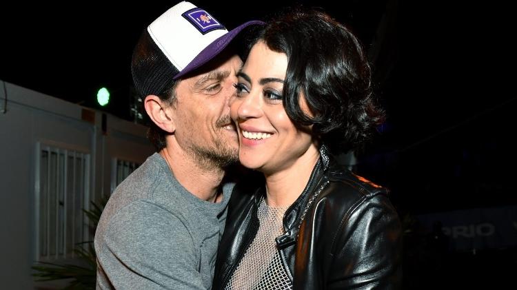 Carol Castro aparece com namorado novo em show; saiba quem é