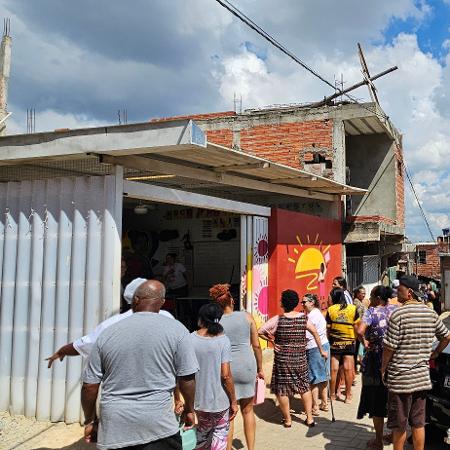 Nascidas da fome, cozinhas solidárias querem ir além da emergência