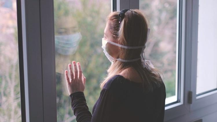 Coronavírus: Sair do isolamento agora é querer voltar a mundo que não ...