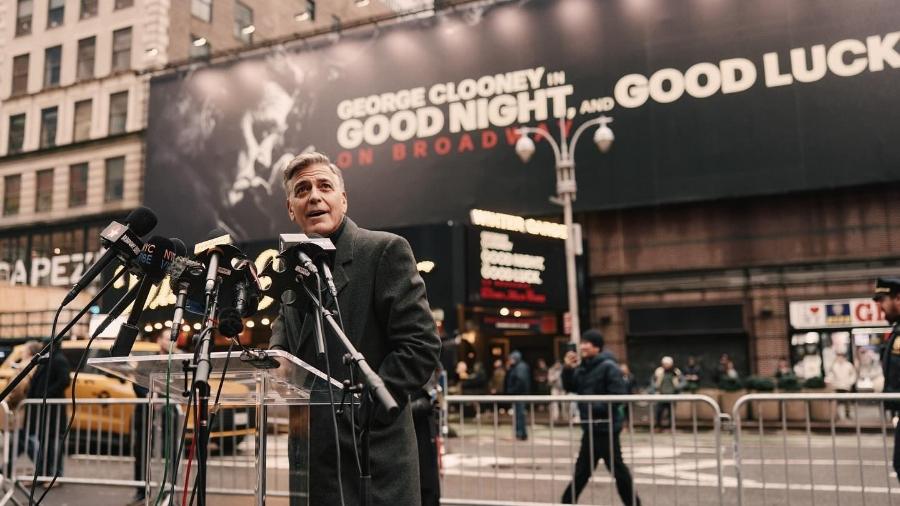 Na Broadway, Clooney encena luta contra autoritarismo