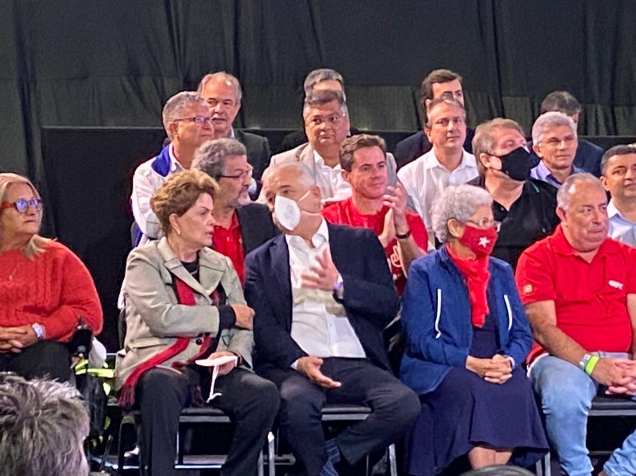 Fotos: Lula lança pré-candidatura a presidente na eleição de 2022 - 07 ...