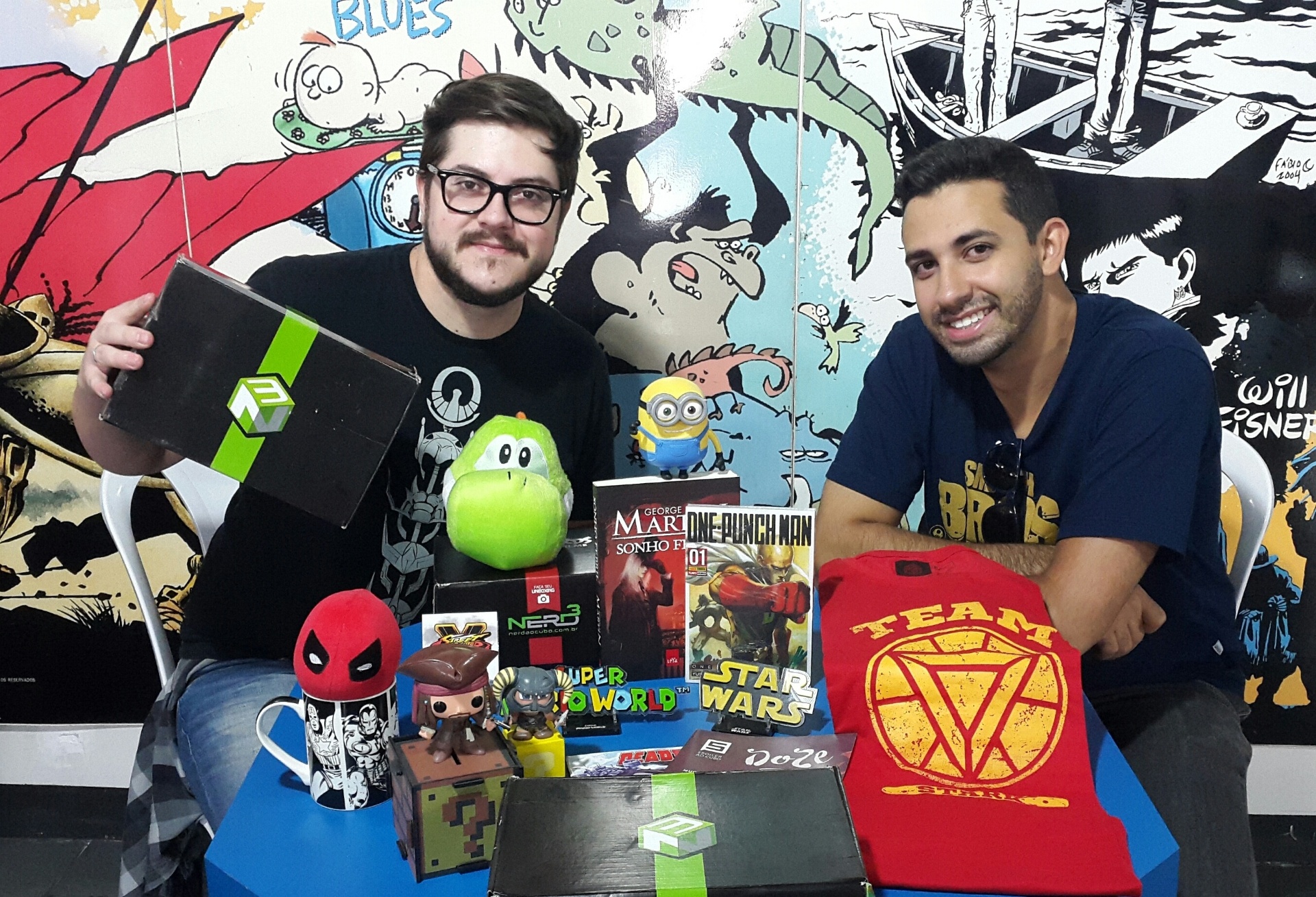 Engenheiros deixam profissão para vender caixa surpresa para nerds pela ...