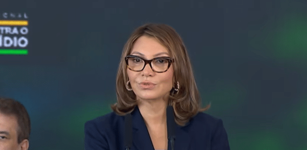 Cazarré 'disfarça' machismo em opinião e dissemina fake news, diz Janja