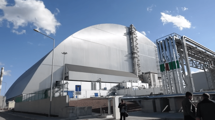 O que é o escudo de Chernobyl e por que ele preocupa agora