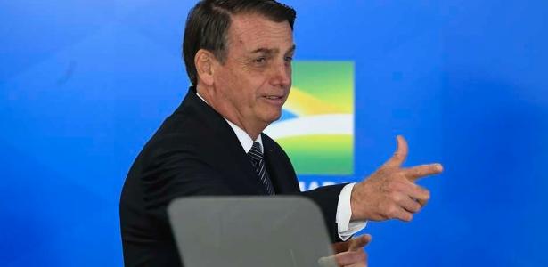 Polícia do DF não indicia Bolsonaro em inquérito sobre arma