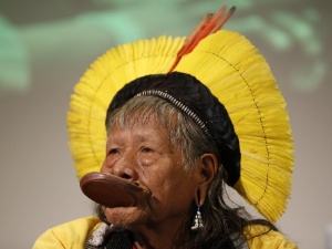 Com escola, cinema e rituais, tribo mantém o Yaathe, única língua ...