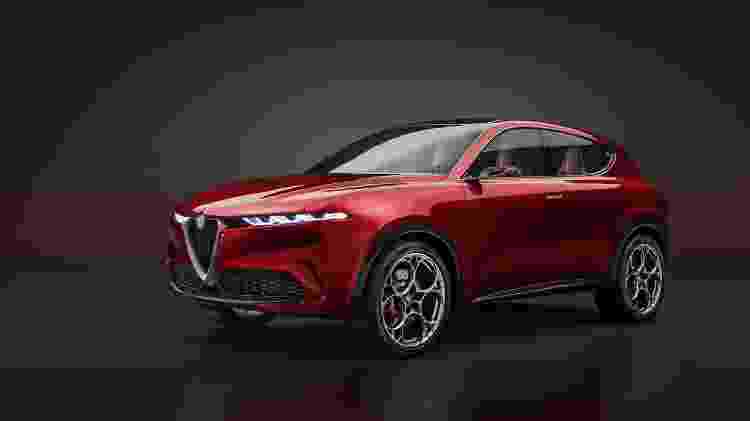 Amor por corridas, design e engenharia marcam os 110 anos da Alfa Romeo