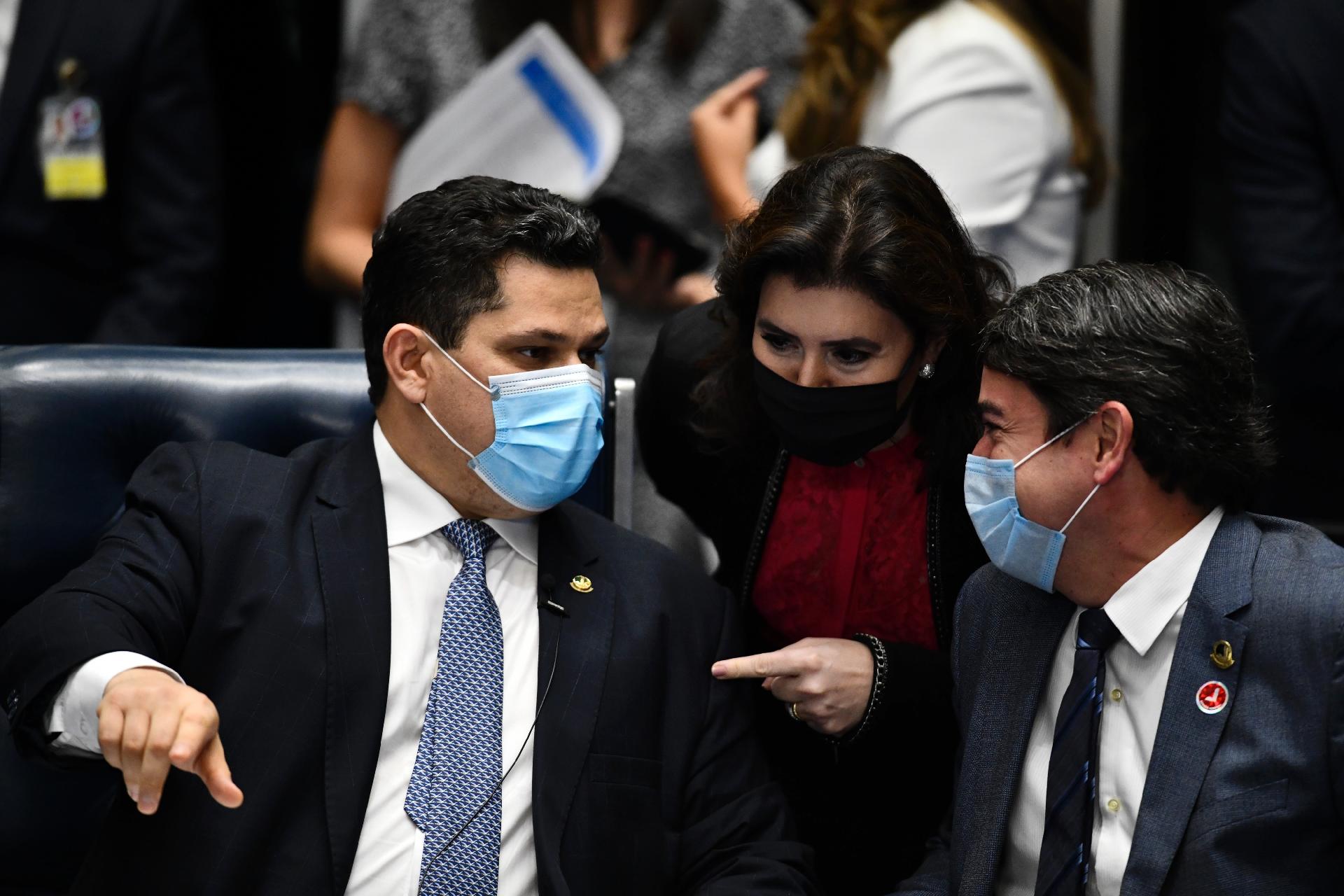 Aliado de Bolsonaro, Pacheco se elege presidente do Senado no 1º turno