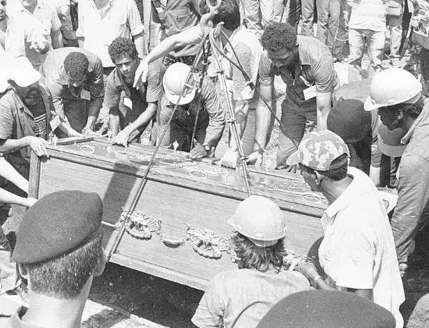 Os 30 anos do acidente radioativo do césio-137 - Fotos - UOL Notícias