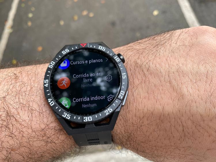 Huawei Watch GT3 SE é bom? Vale a pena? Veja detalhes no review
