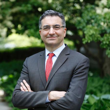 'Clonar animais é matar muitos outros', diz especialista em bioética