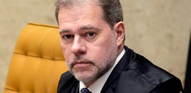 Fachin mostra relatório da PF sobre Toffoli e chama nova reunião no STF