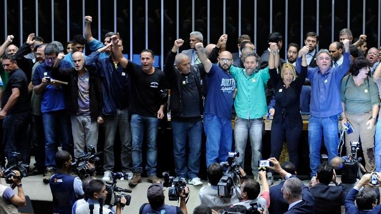 Extremista que participou de 8/1 teve encontros com Bolsonaro e Mourão