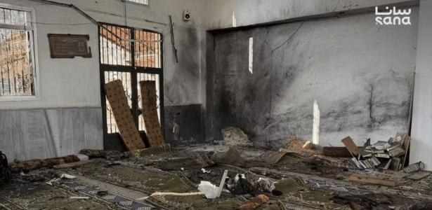 Atentado a bomba contra mesquita deixa 8 mortos e 18 feridos na Síria
