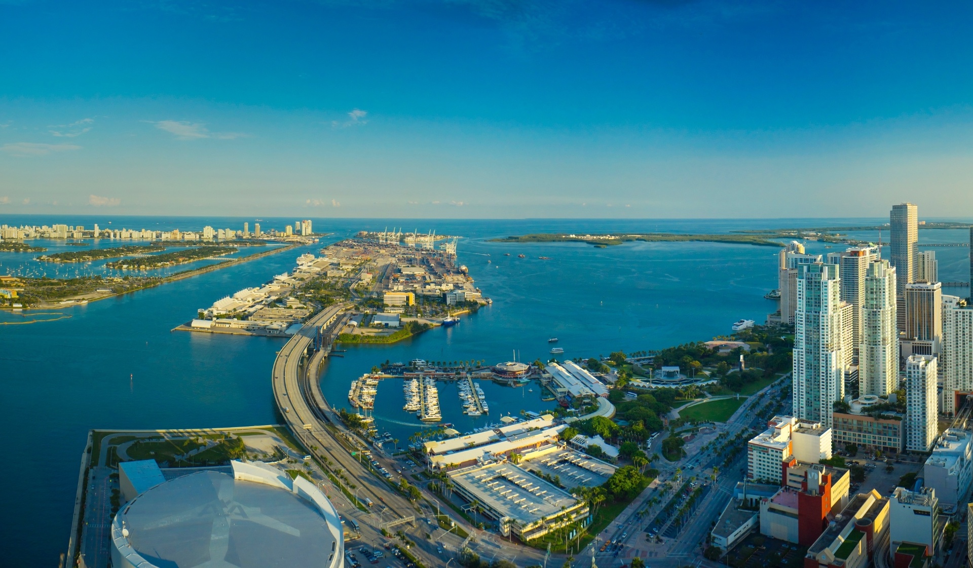 Fotos: Veja prédio de Miami que terá campo de futebol no 9º andar - 04 ...