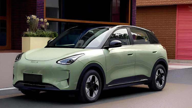 Geely EX5 híbrido chega em 2026 e será produzido no Brasil