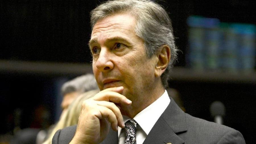 AGU vê infração na concessão da TV de Collor e apoia ação da Globo no STF