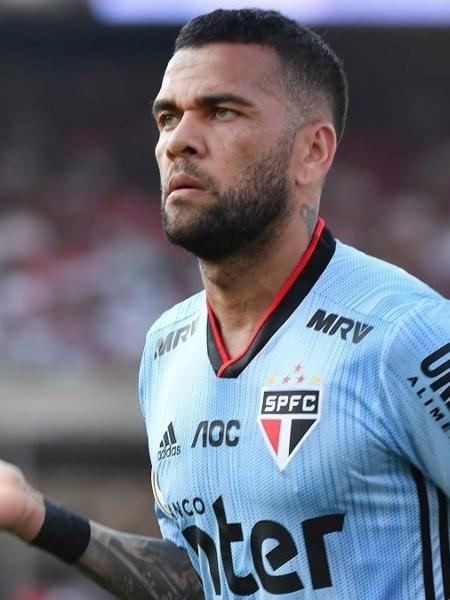 Daniel Alves desabafa após empate: "Todo suor derramado vai valer a ...