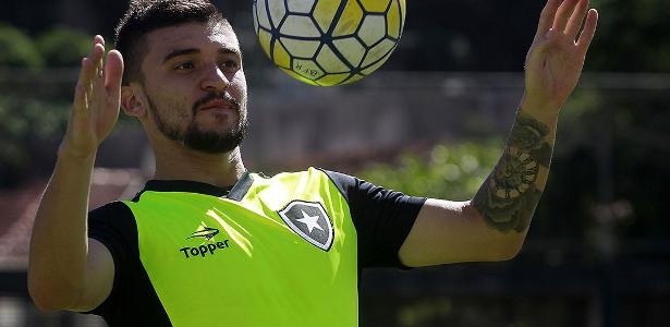 Após Kalou, Botafogo confirma: "Victor Luis, Forster e Kevin estão ...