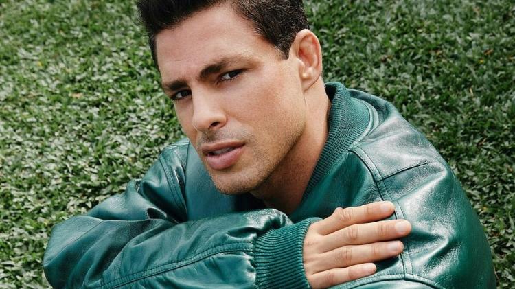 Cauã Reymond mostra abdome definido; qualquer um pode chegar lá? - 30 ...