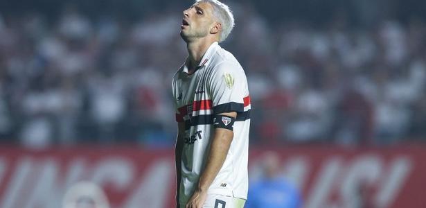 Hernan: O que Calleri falou sobre a lesão durante voo do São Paulo