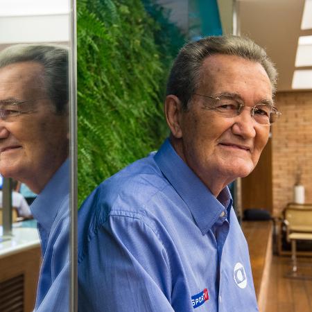 Morre Léo Batista clubes e personalidades homenageiam 'voz marcante'