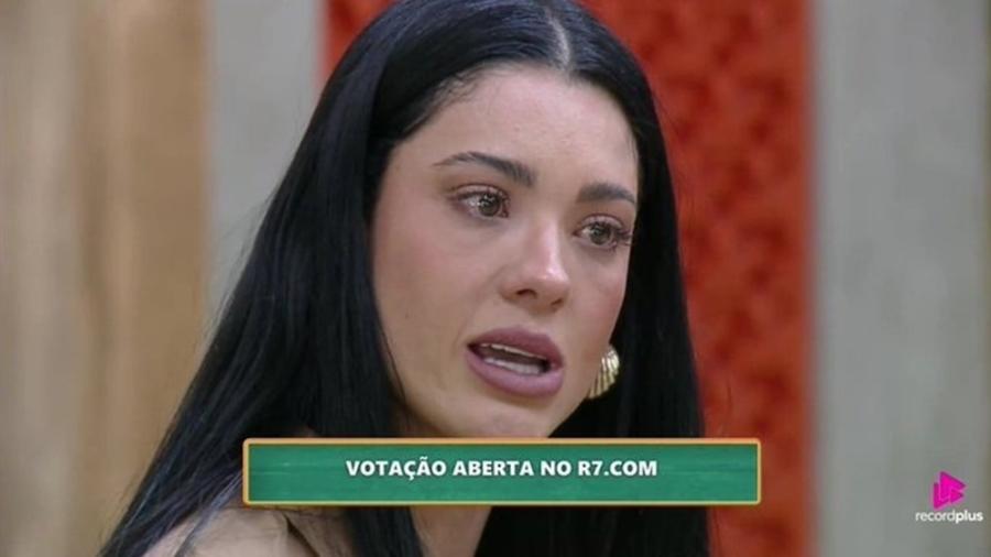 A Fazenda 2025: Rayane chora em acerto de contas com Dudu Camargo