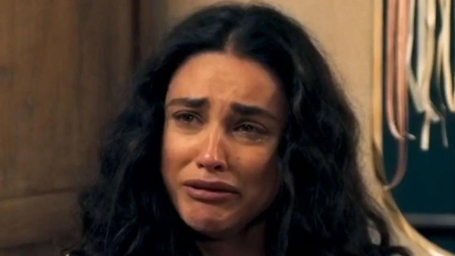 Êta Mundo Melhor!: cena no túmulo de Filó é destaque de hoje