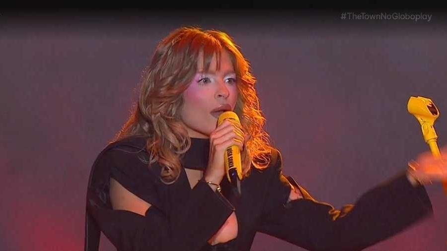 The Town: Luísa Sonza é criticada por maquiagem em show