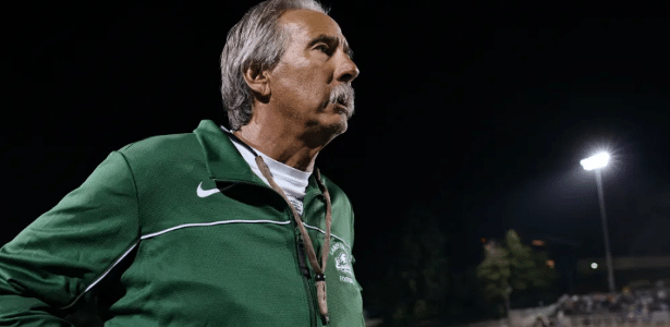 Treinador de série da Netflix é morto em ataque a tiros nos EUA