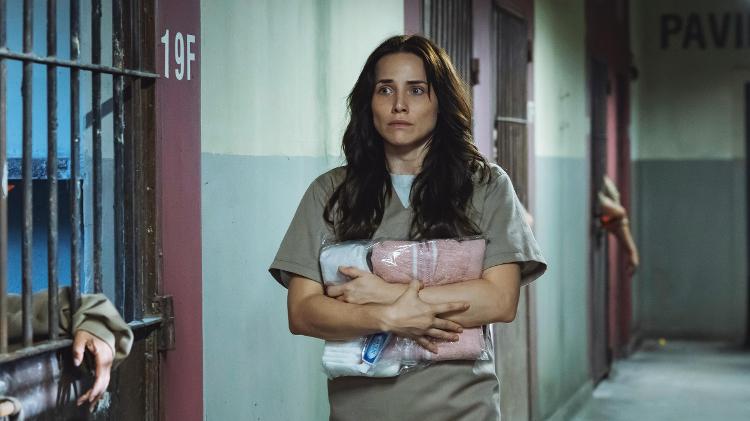Passo a passo da detenção: o que Adriana viverá na cadeia em Quem Ama Cuida