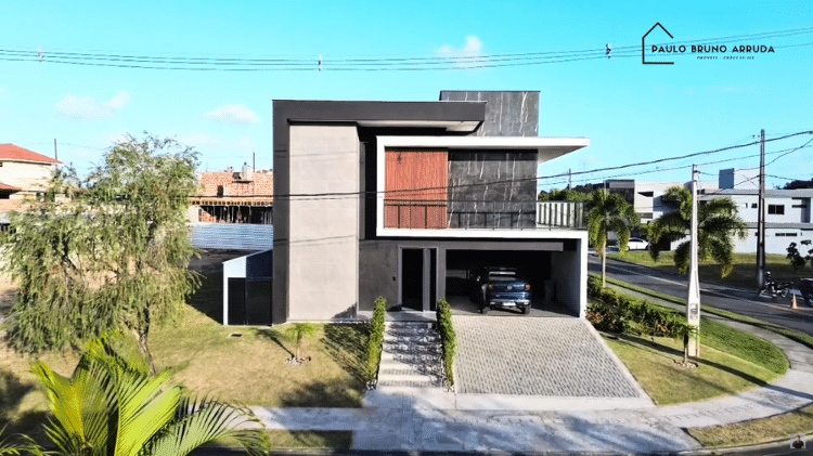 BBB: Gil do Vigor coloca mansão à venda por R$ 3,2 milhões; veja fotos