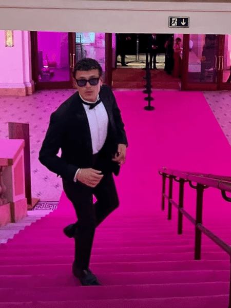 Leilão do Vini Jr: vote em quem usou o melhor look