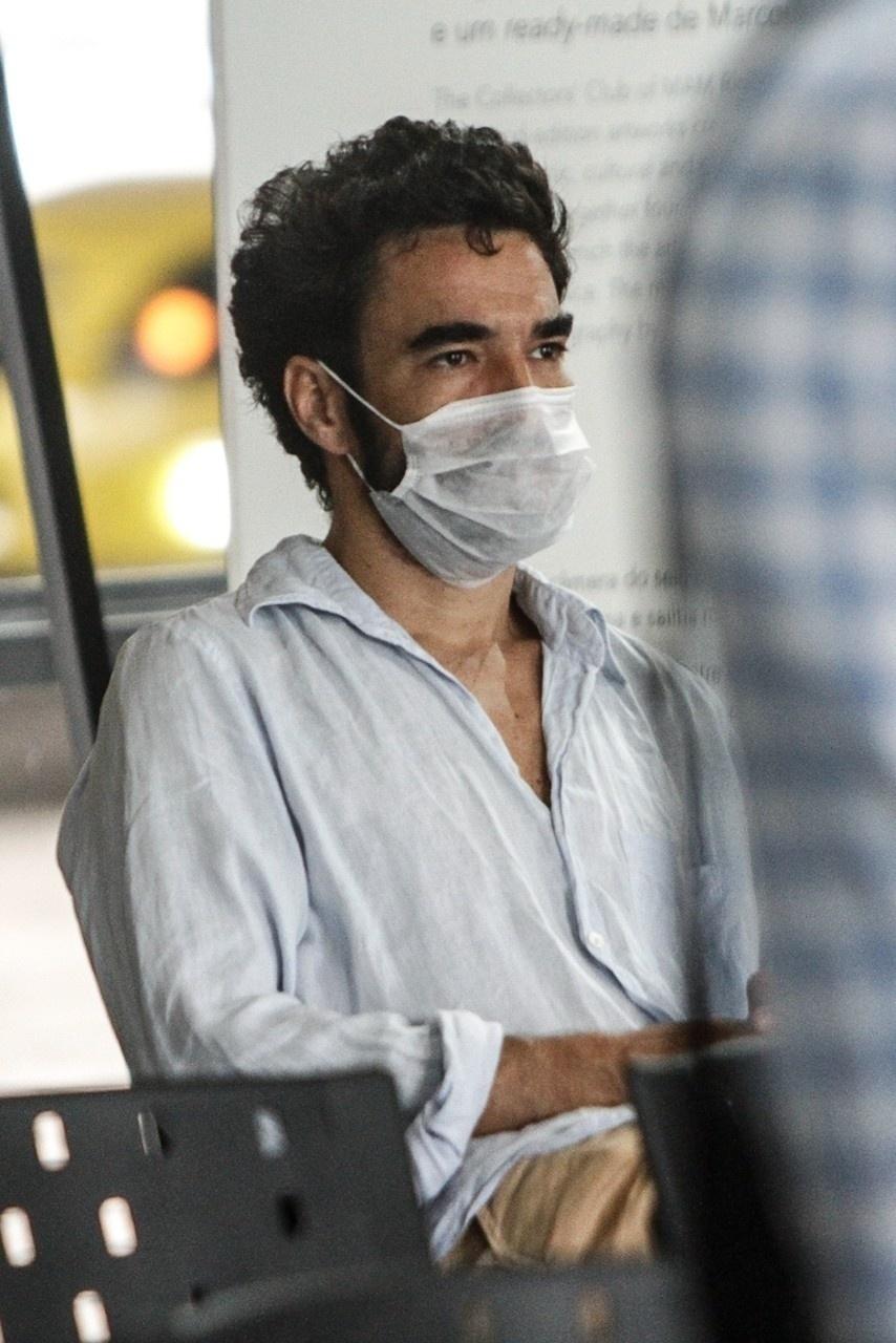 Arnaldo Jabor é velado no Rio de Janeiro com presença de famosos