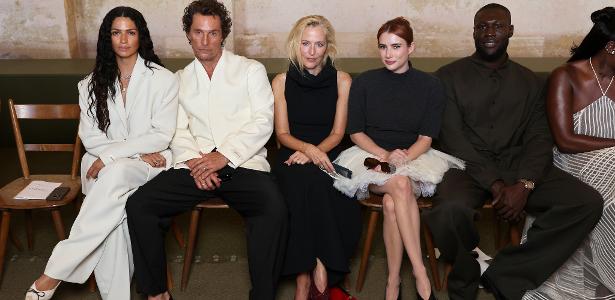 Emma Roberts e Matthew McConaughey são criticados por ignorar Gillian ...