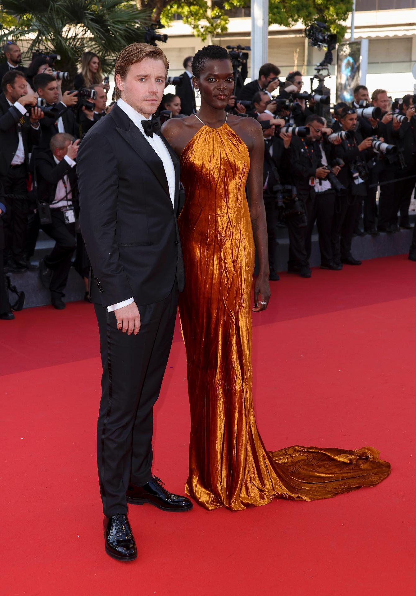 Rafa Kalimann se derrepente por vestido que usou no Festival de Cannes