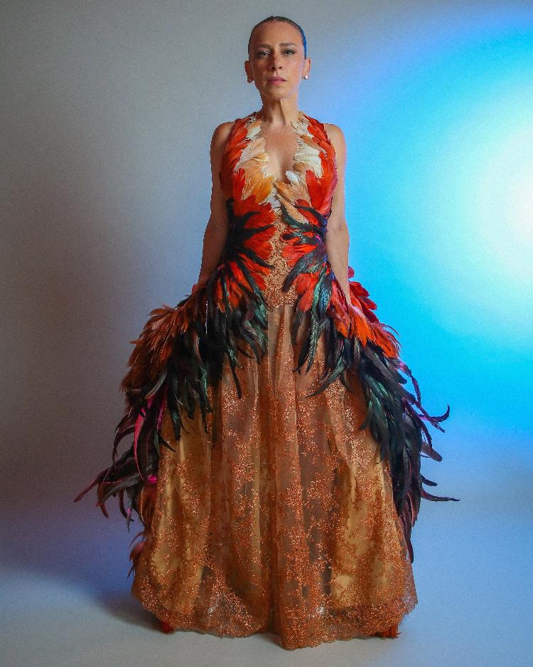 Lethicia Bronstein homenageia Sabrina Sato no Baile da Vogue