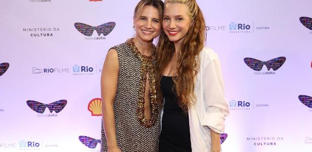 Lorena Comparato lembra comparação com irmã atriz: 'Um buraco em mim'