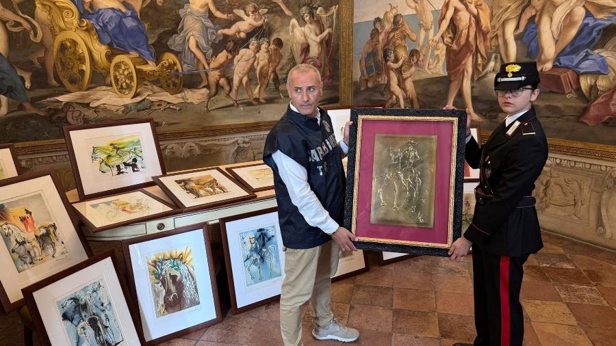 Dalí: Polícia italiana invade exposição e diz que obras são falsas