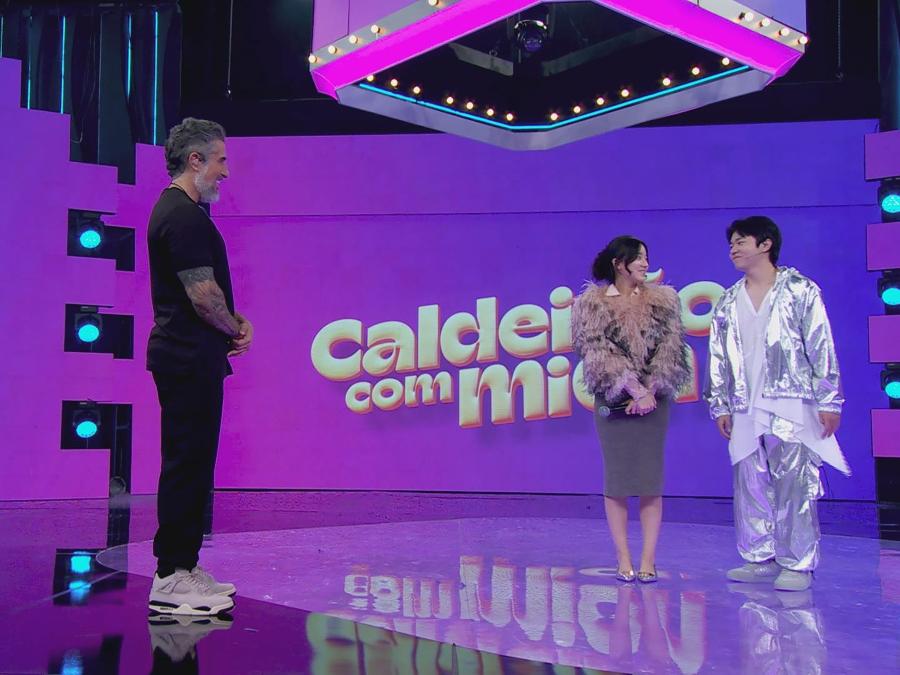 Jin recebe visita inesperada no palco do Caldeirão em 'Volta por Cima'