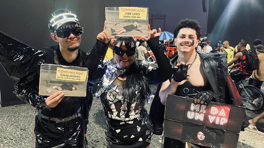 Lady Gaga: fãs fazem loucuras para conseguir entrar em área vip