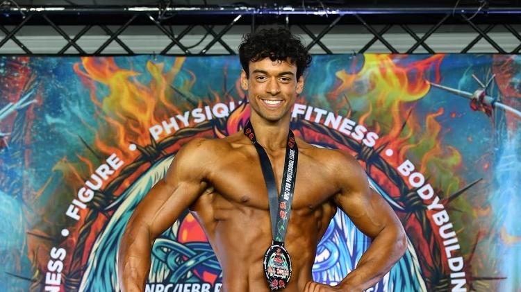 Filho de Carla Perez e Xanddy vence competição de fisiculturismo