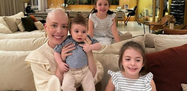 Fabi Justus comemora o Dia das Mães em meio a tratamento
